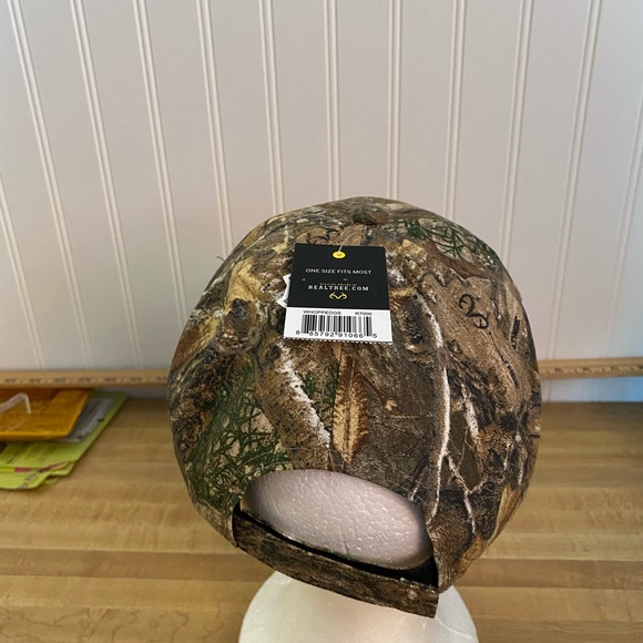 Realtree | Accessories | Brand New Mens Real Tree Camo Colored Hatcap ...